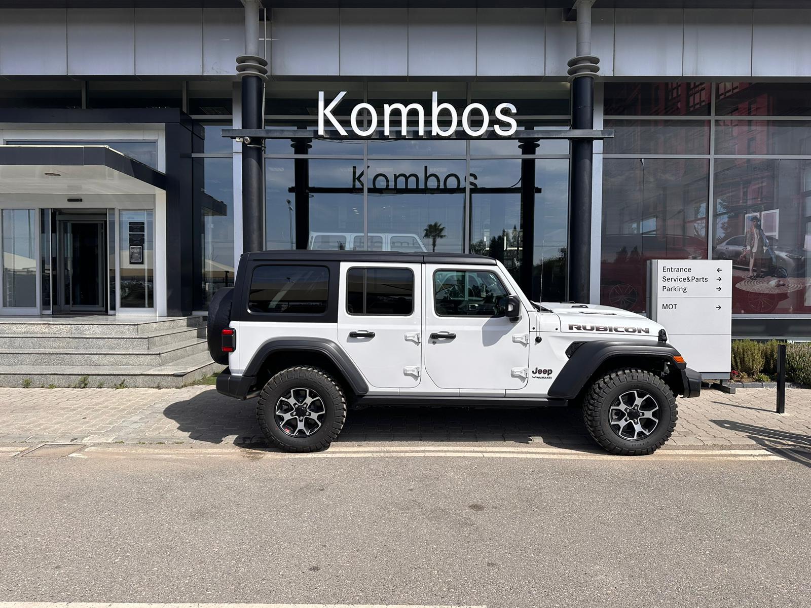 2. El 2022 Jeep Wrangler Jeep Wrangler Rubicon | Kombos Otomotiv
